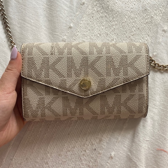 Michael Kors | Bags | Michael Kors Side Body Bag | Poshmark